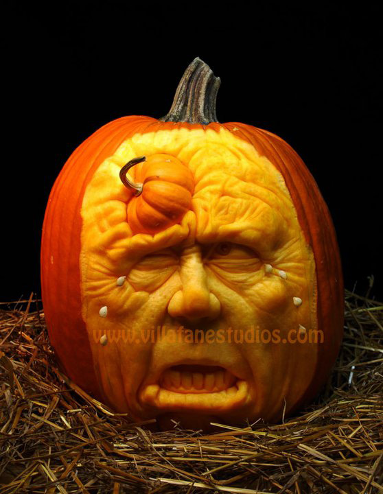 Realistic 3D Pumpkin Carvings by Food Sculptor Ray Villafane