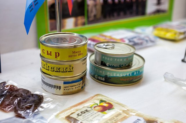 Trying Astronaut Food at NASA's Space Food Systems Laboratory