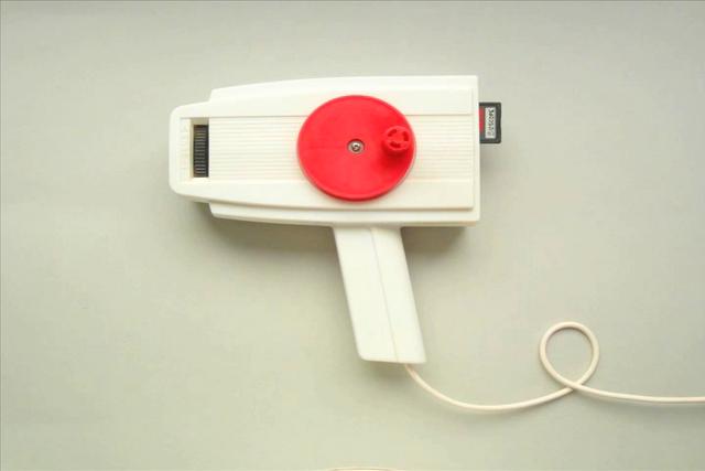 Bioscope, A Hand-Cranked Digital Video Viewer