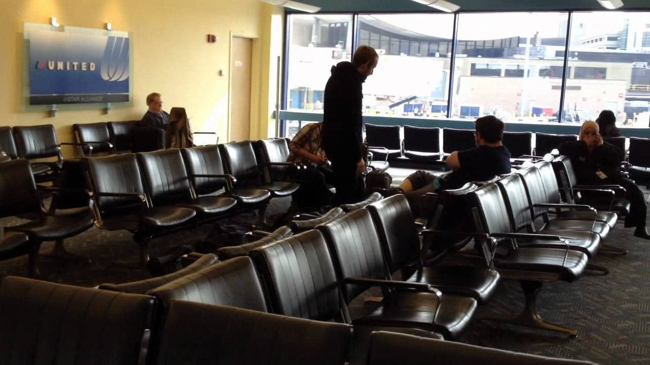 I Forgot My Bag at the Airport