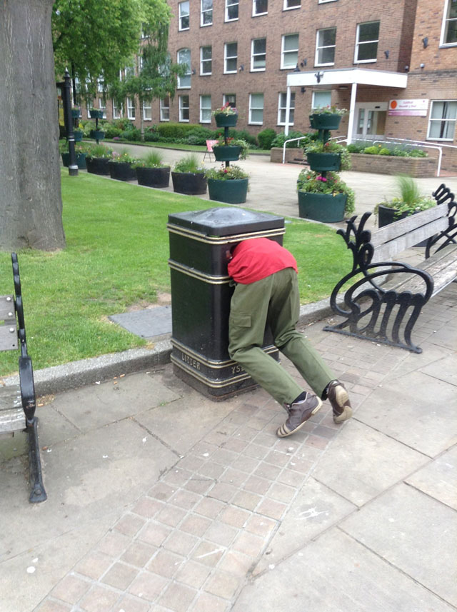 Artist Makes Realistic Dummies and Stuffs Them Headfirst Into Public ...