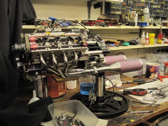 Model Enthusiast Makes His Own Functioning 1/4 Scale V8 Engine with ...