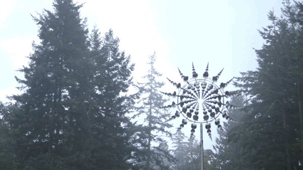 Artist Anthony Howe Talks About His Stunning Wind Sculptures