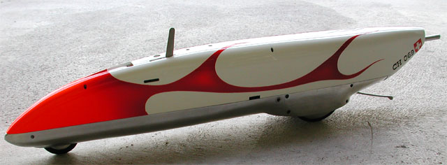 Tiny 'Tether Car' Model Racer Reaches 205 MPH in Video