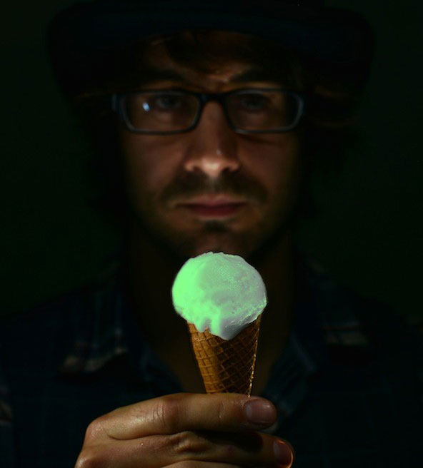 Experimental Glow-in-the-Dark Ice Cream is Made with Synthesized ...