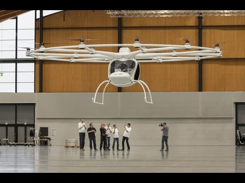 E-volo's 18-Rotor Electrical Volocopter Takes Off for the First Time