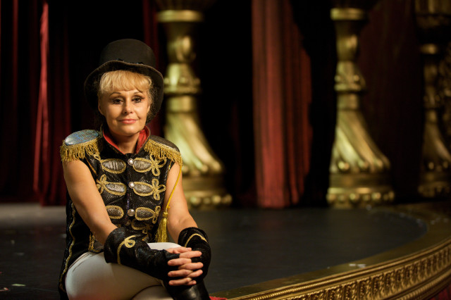 'The Poodle Trainer', The Story of Russian Performer Irina Markova and ...