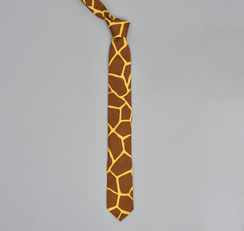 Giraffe Print Pointed Necktie