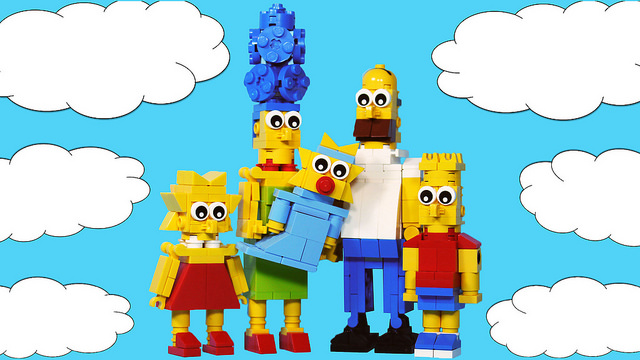 How to Make the Simpsons Family Out of LEGO Bricks
