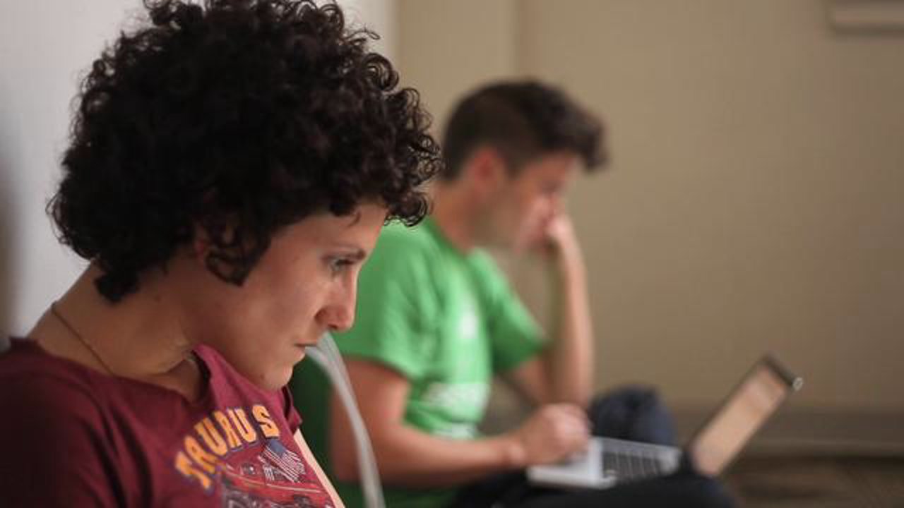 48HR Magazine Mini Documentary