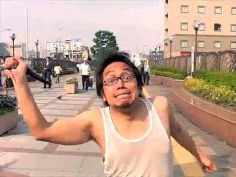 Bizarre Slow Motion Running in Japan