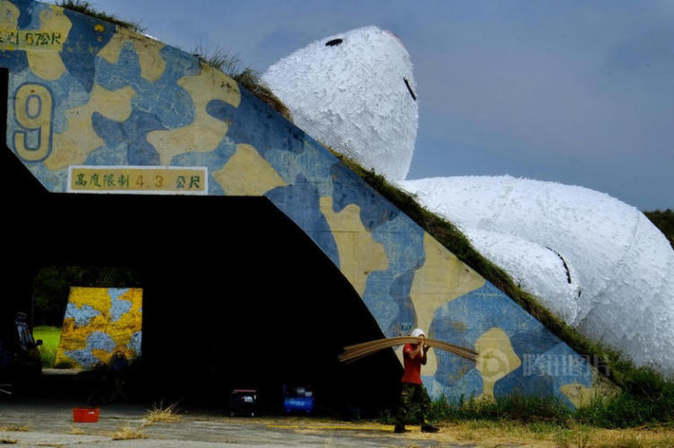 'Moon Rabbit', A Giant Paper Rabbit Sculpture in Taiwan