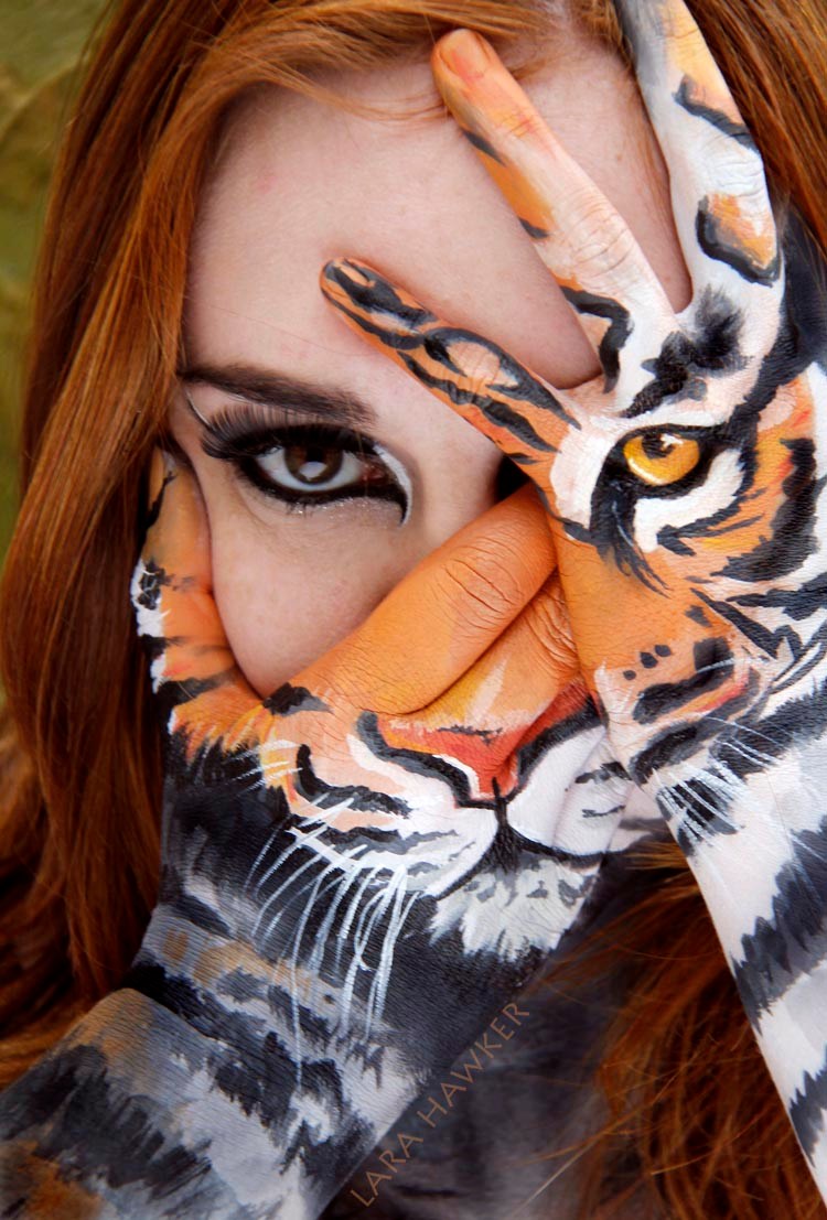 Delightful and Macabre Body Art by Lara Hawker