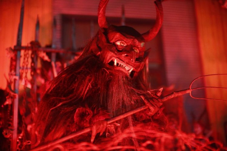 Krampusfest 2014, A Los Angeles Celebration of the Demonic Christmas ...