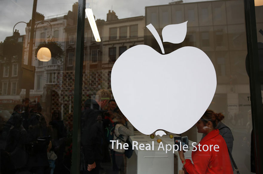 1,000-Year-Old Borough Market Celebrates Apple Day With 'The Real Apple ...