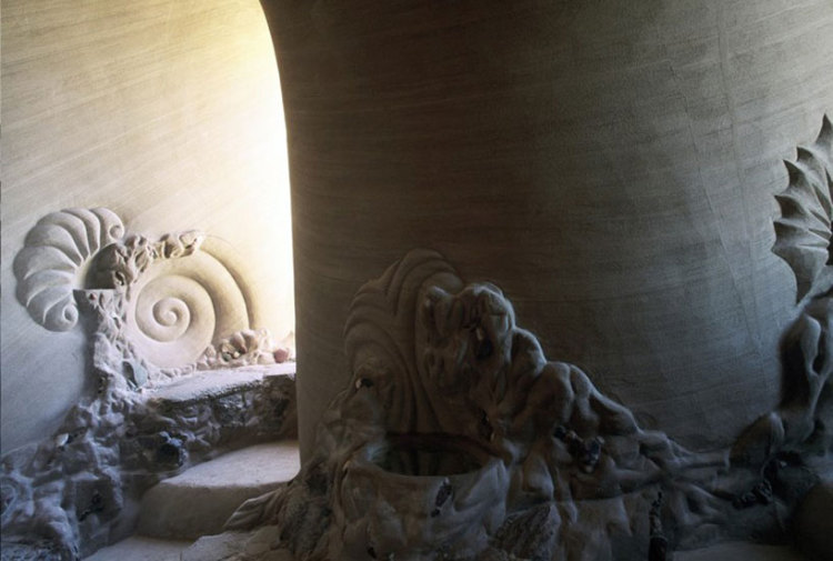 Artist Ra Paulette Is Hand Carving Stunning Sculpted Caves in Sandstone ...
