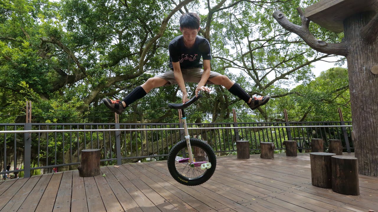 An Impressive Array of Freestyle Tricks Performed on a Unicycle