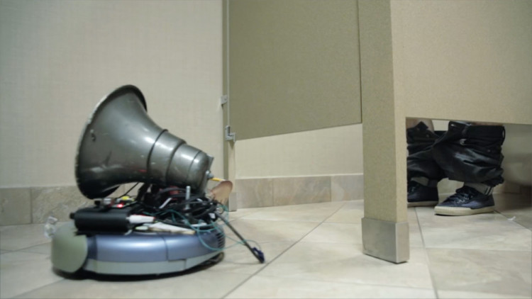 'The Slackbot Bot', A Robot That Physically Delivers Messages Via Text ...