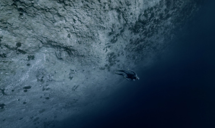 'Ocean Gravity', A Short Film Featuring a Diver Tumbling Through Water ...