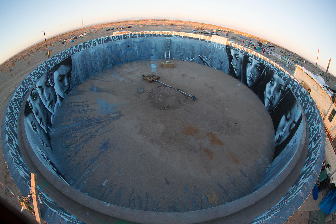'Kinetoscope', A 360-Degree Mural Inside an Abandoned Water Tank in ...