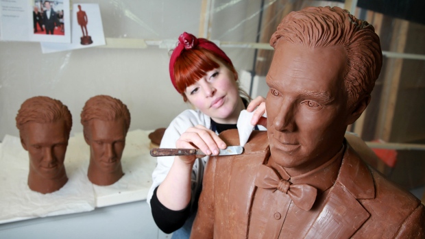 Benedict Chocobatch, A Life-Sized Chocolate Sculpture of Actor Benedict ...