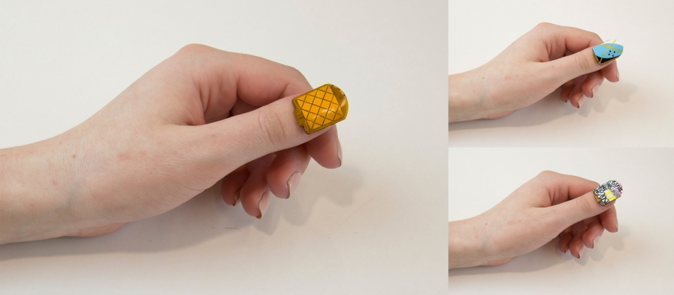 NailO, A Customizable Thumbnail Trackpad for Interacting With Digital ...