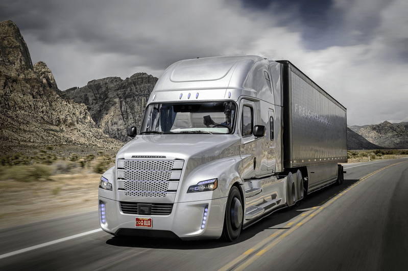 Freightliner Introduces a Prototype Commercial Semi-Trailer Truck That ...