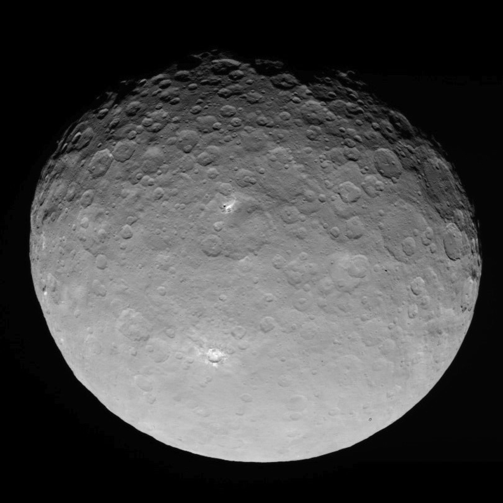 Animation of the Dwarf Planet Ceres by the Dawn Spacecraft Gives New ...