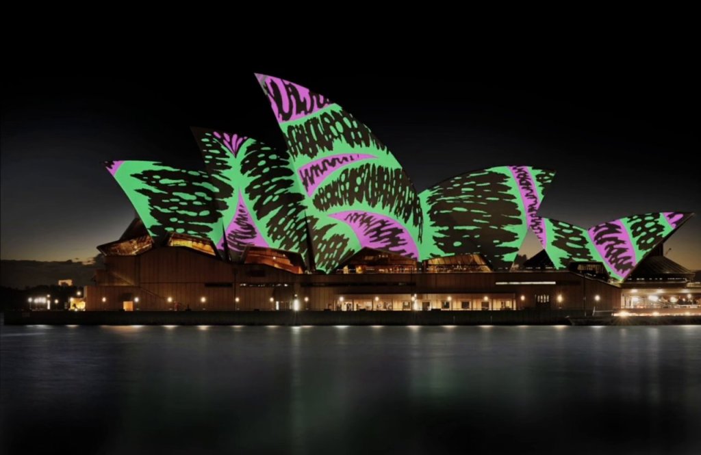 Projection-Mapped Animations Turn the Sydney Opera House Into a 'Living ...
