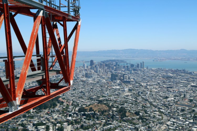 Intrepid Reporter and Photographer Take a Trip Up to the Top of Sutro ...
