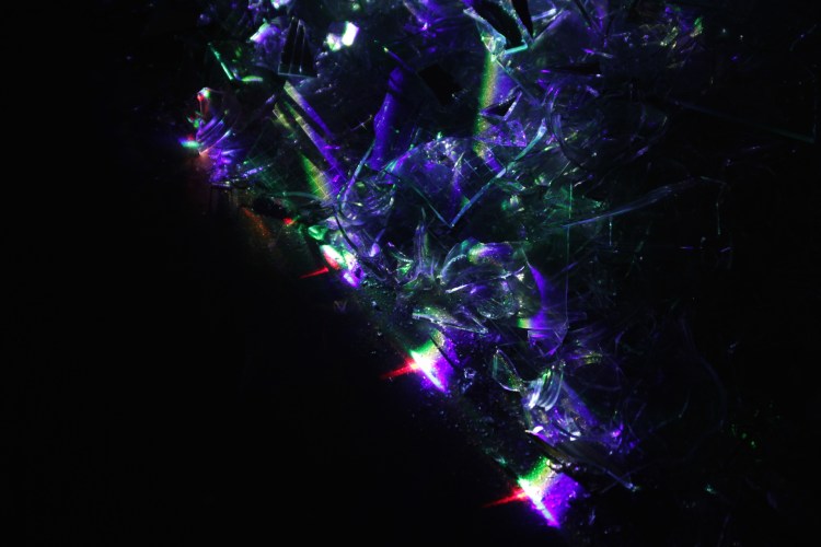 'The Diffusion of Light', A Project Featuring White Light From a Laser ...