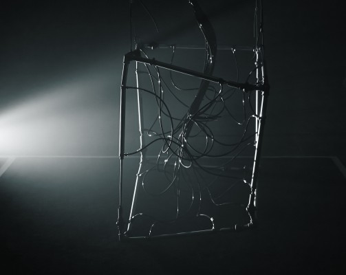 The Walking Cube, An Air-Powered Robot That Makes Wild Erratic Movements