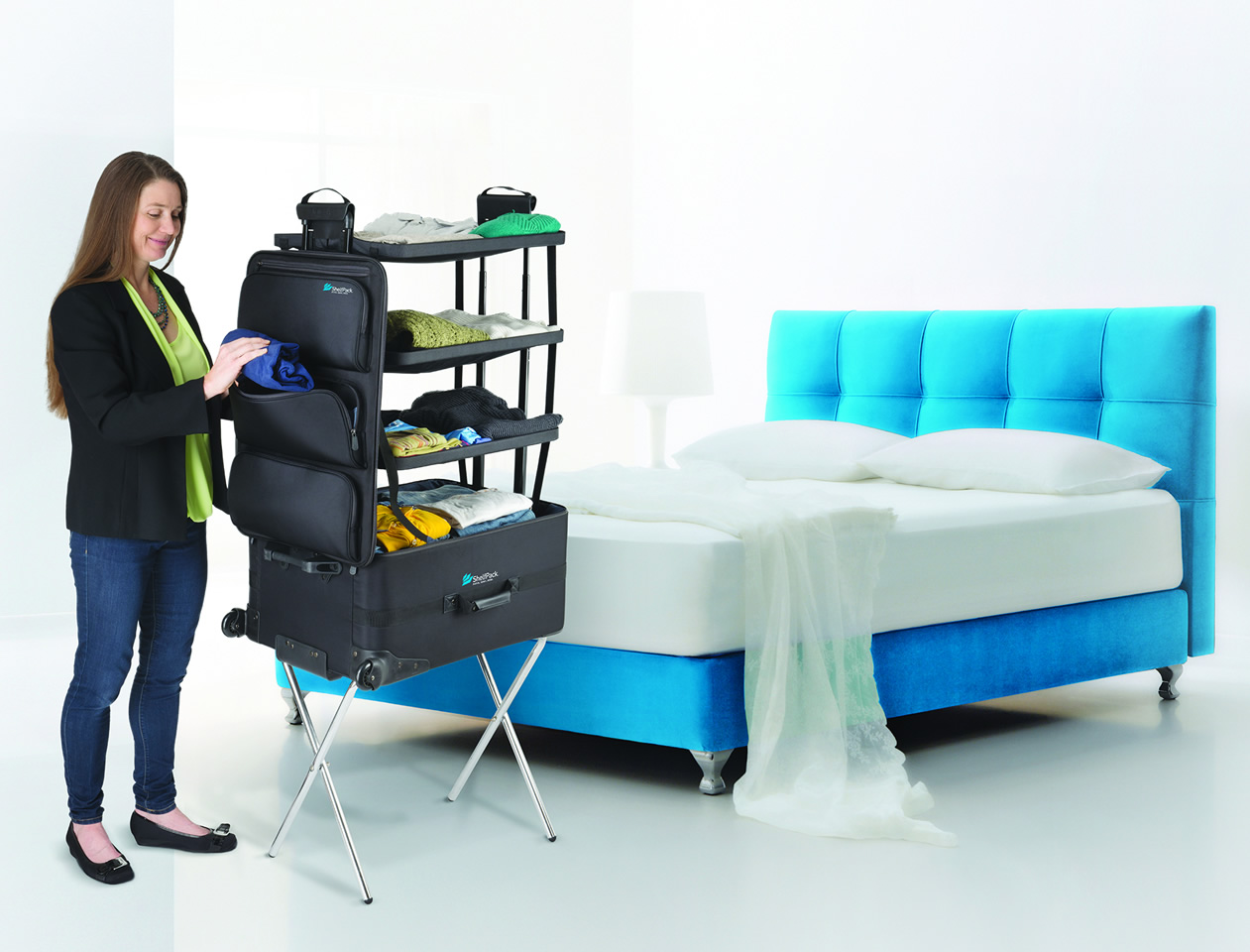 ShelfPack, A Rolling Suitcase With Expanding Shelves for Easy Storage ...