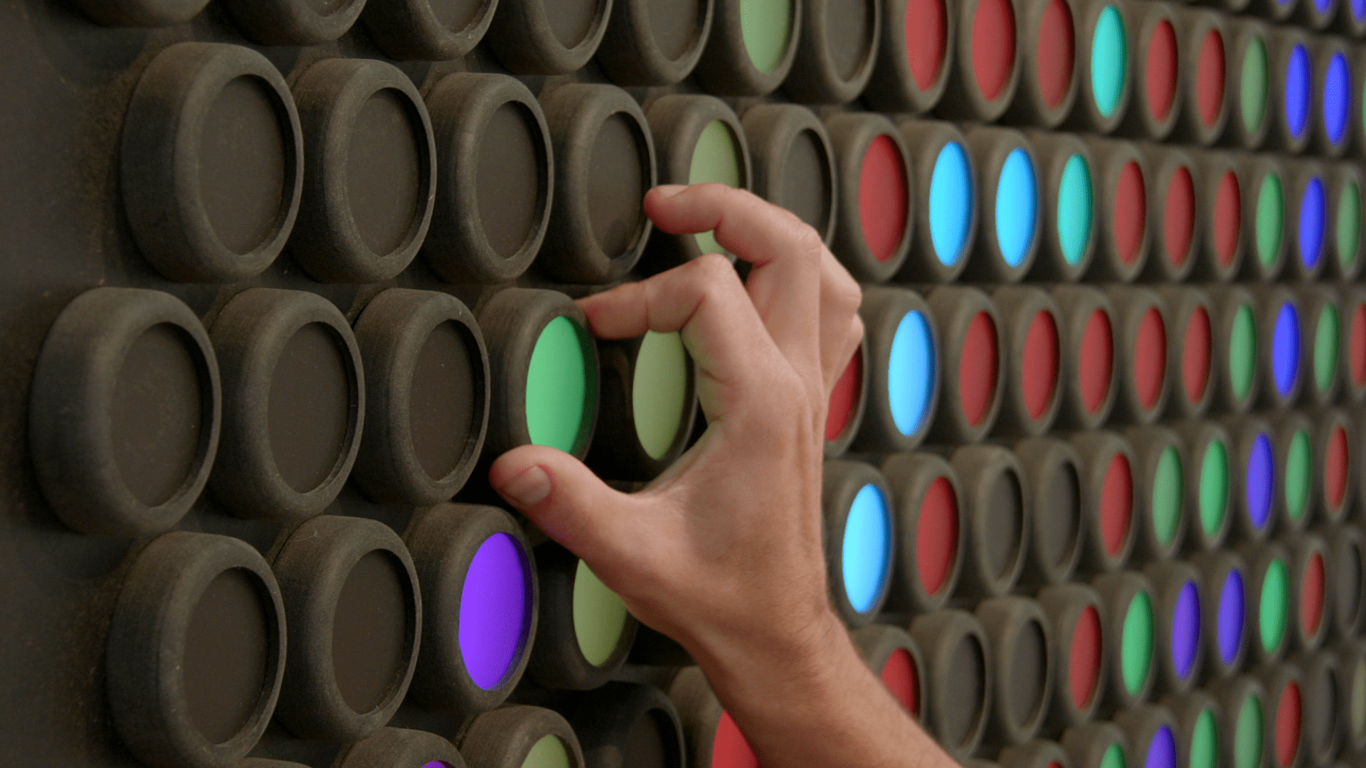 Everbright, An Artistic Device Made up of Adjustable Color Dials That ...