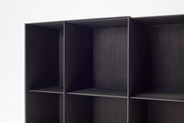 A Cleverly Designed Carbon Fiber Bookshelf That Easily Expands Up to ...