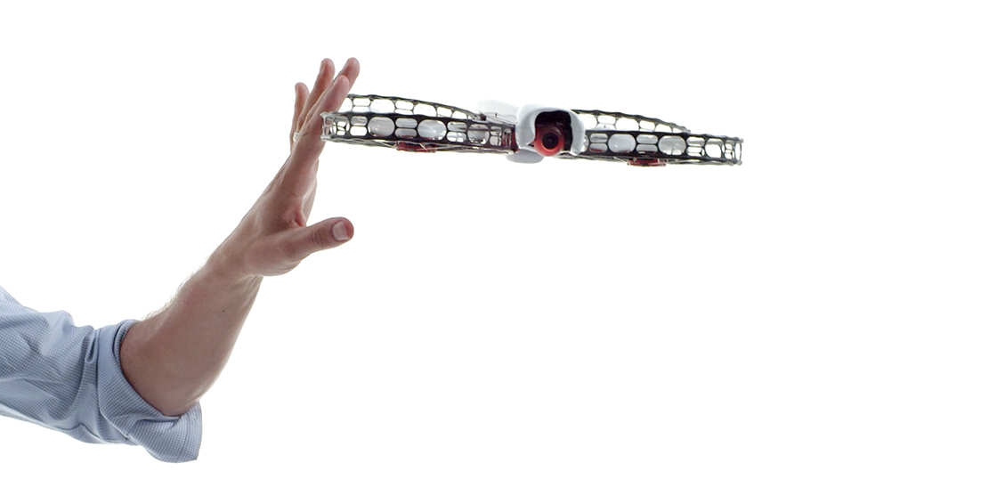 Snap, An Easy-to-Fly Drone With a 4K Resolution Gimbal Stabilized ...