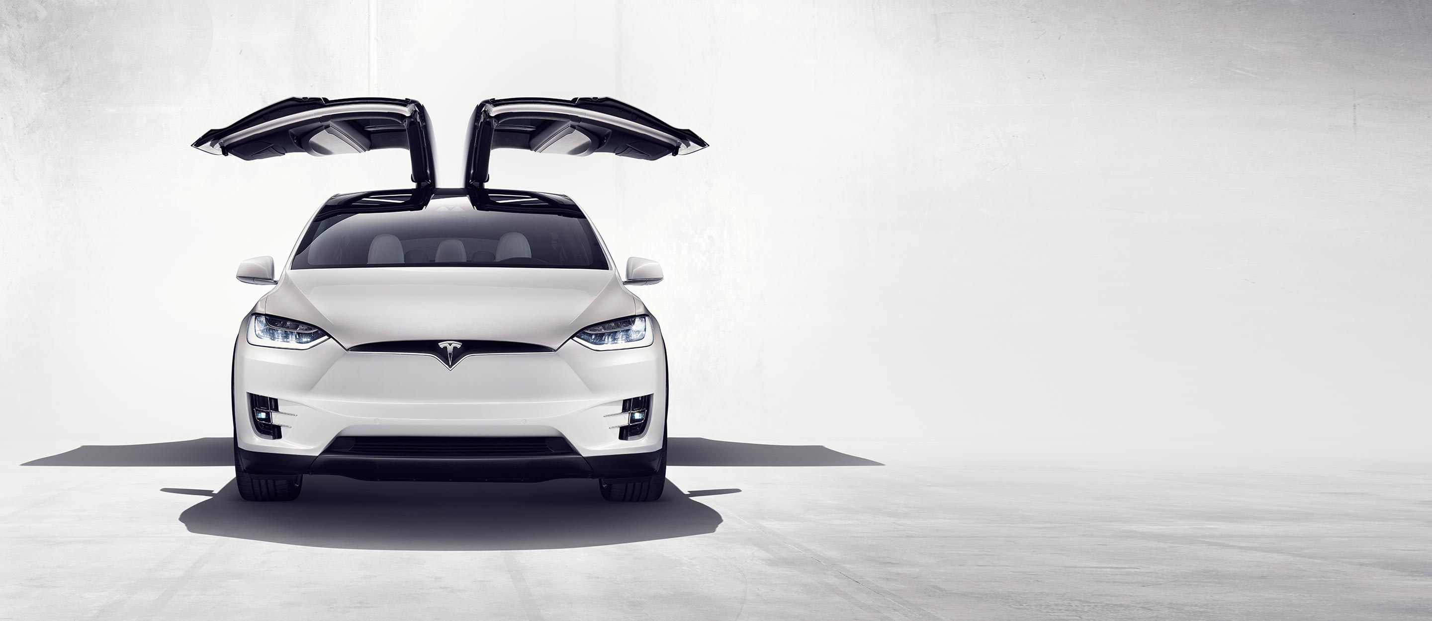 Tesla Motors Has Announced the Long-Awaited Tesla Model X SUV