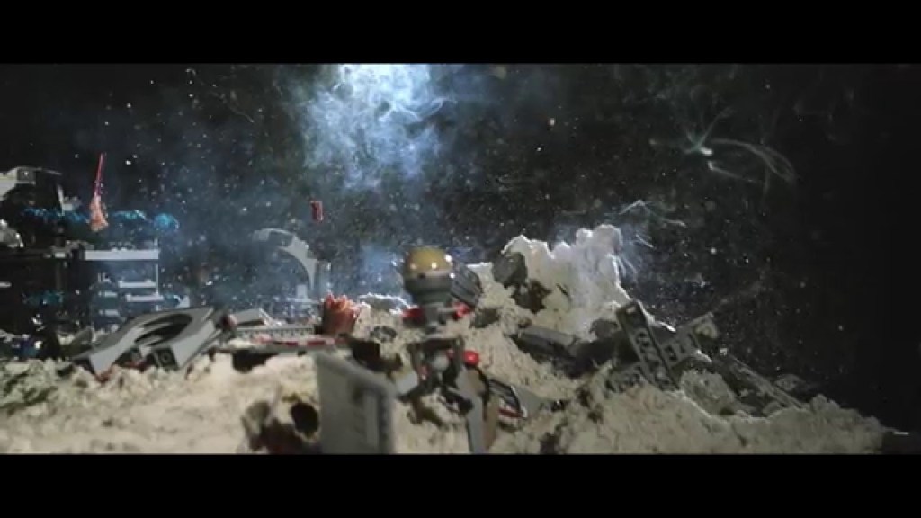 Star Wars LEGO Sets Exploding in Super Slow Motion at 3,000 FPS