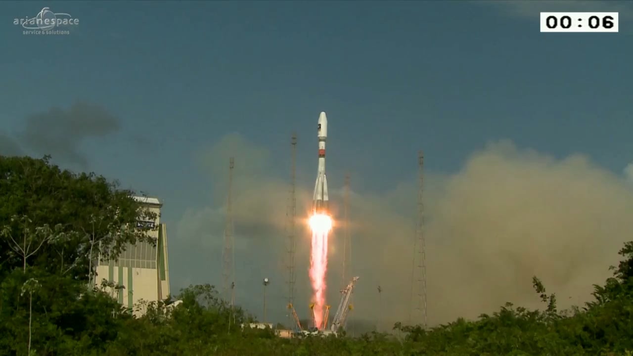 A Compilation of 83 Out of the 87 Orbital Rocket Launches From 2015