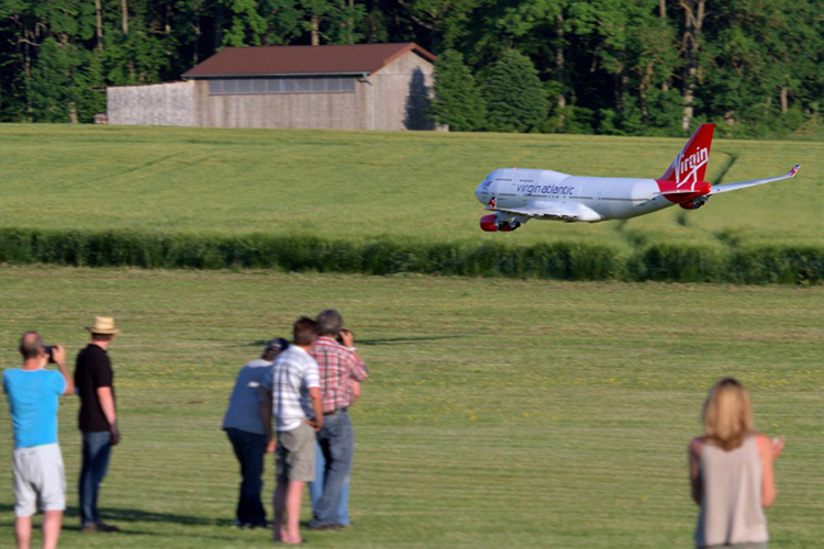 The World's Largest Remote Control Airplane, A Replica of a Virgin ...