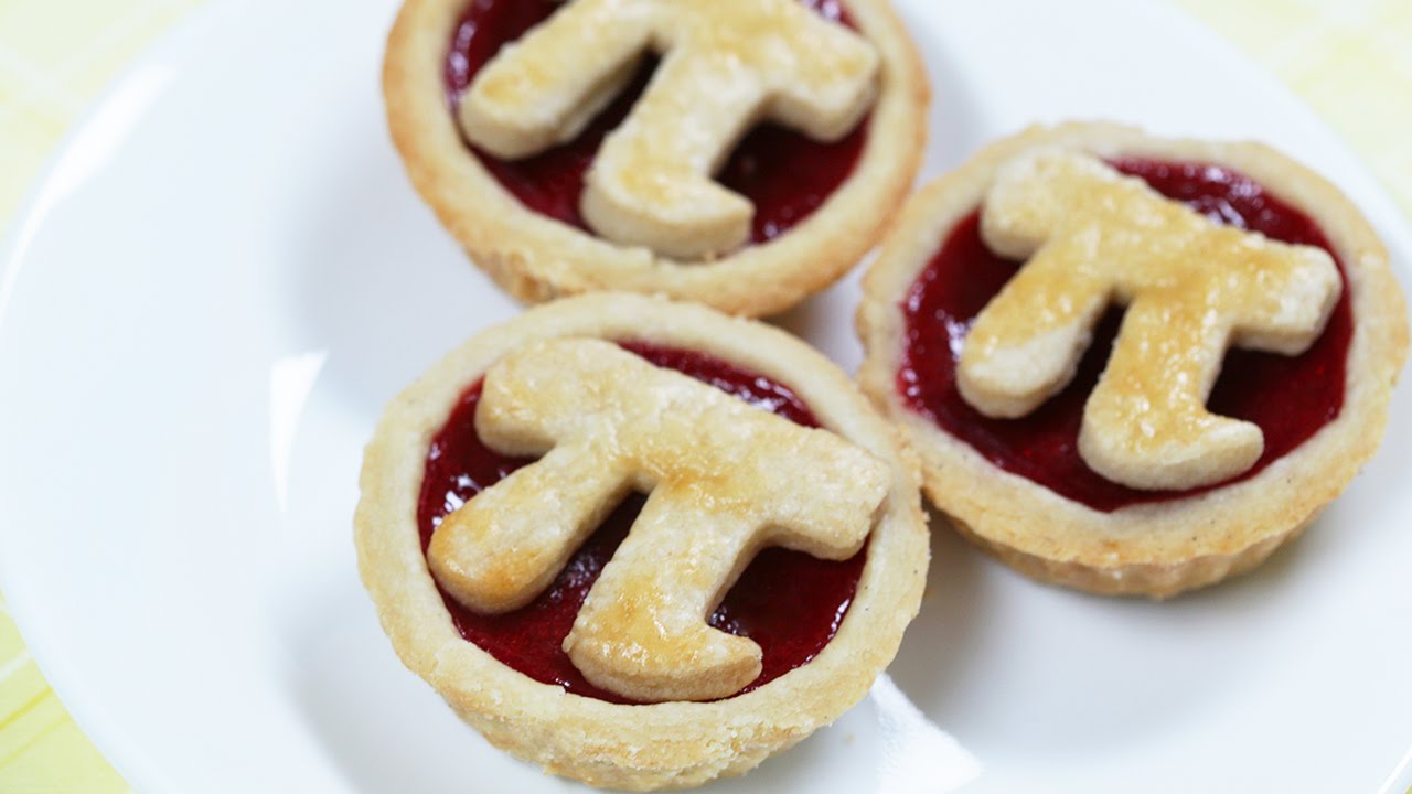 How to Make Mini Raspberry Pi Pies in Celebration of Pi Day