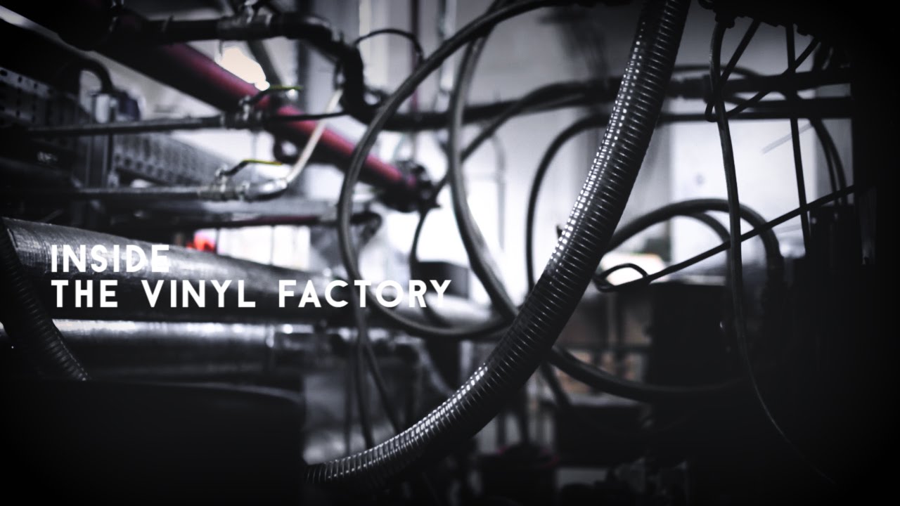 The Process of Pressing a Vinyl Record in One Beautiful 60-Second Video