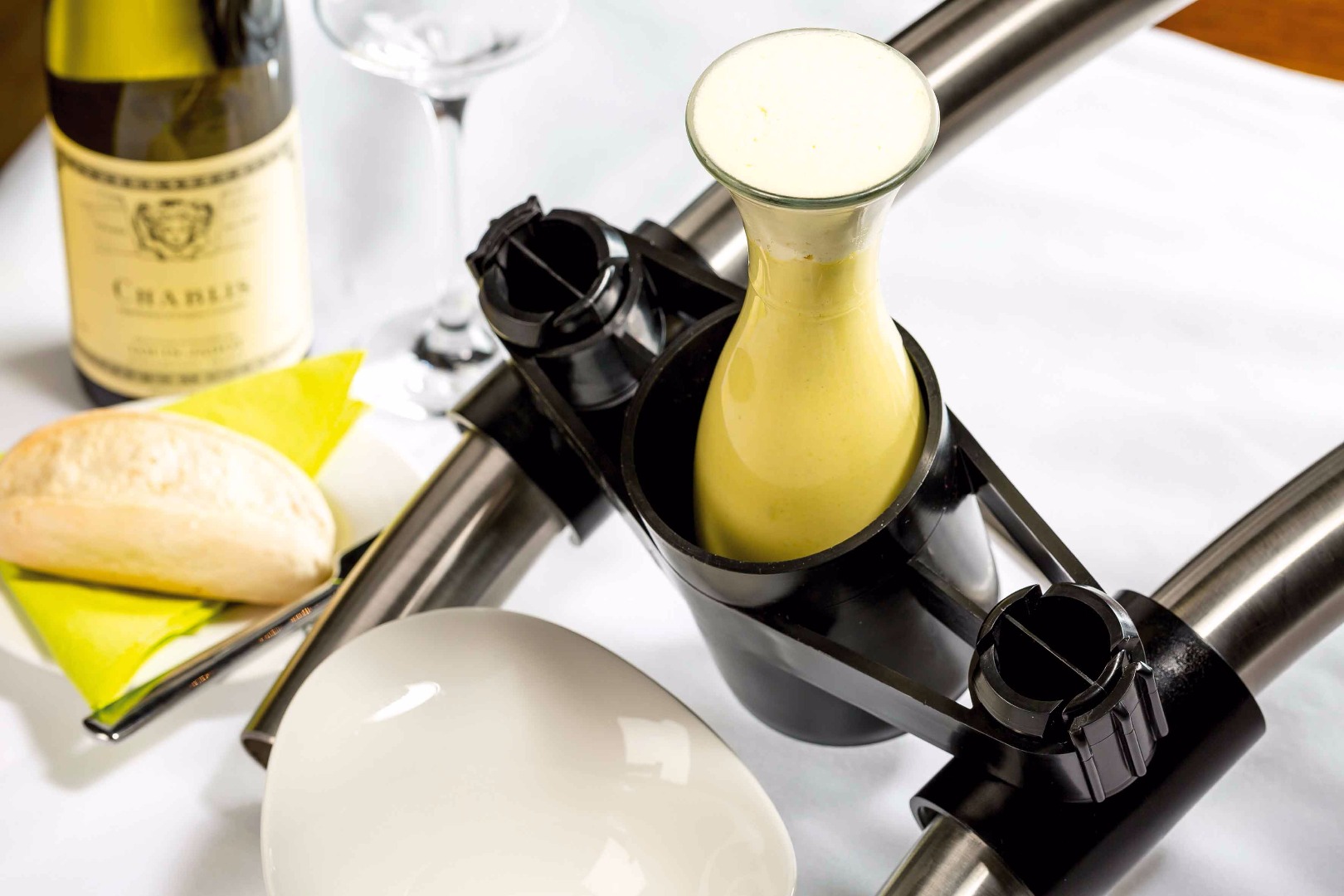 A Unique Restaurant Where Orders Arrive Directly to the Table Via a ...