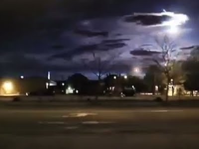 Brilliant Meteor Lights Up the Sky Over Portland, ME