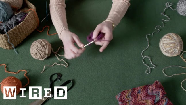 Talented Speed Crocheter Crafts a Yarn Flower In a Remarkable 90 Seconds