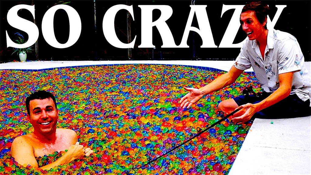 Backyard Scientist and Mark Rober Experiment With a Pool Filled With 25 ...