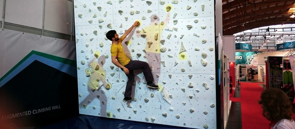 Augmented Climbing Wall Combines Rock Climbing With Augmented Reality ...