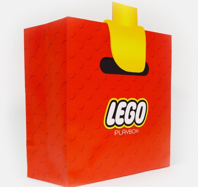 A Cleverly Designed Shopping Bag That Disguises Human Hands With Those ...