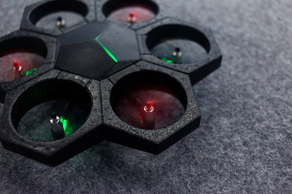 Airblock, A Modular Starter Drone That's Easy to Assemble, Program, and Fly