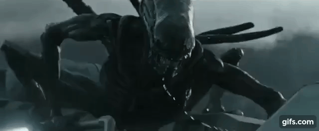 A Xenomorph Violently Attacks the Colony Ship in the New Trailer for ...